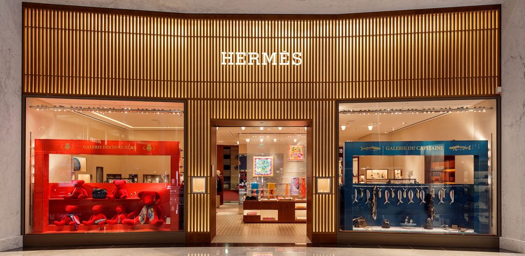 Paris Hermes-revised - Travel Squire Paris Hermes-revised - Travel Squire