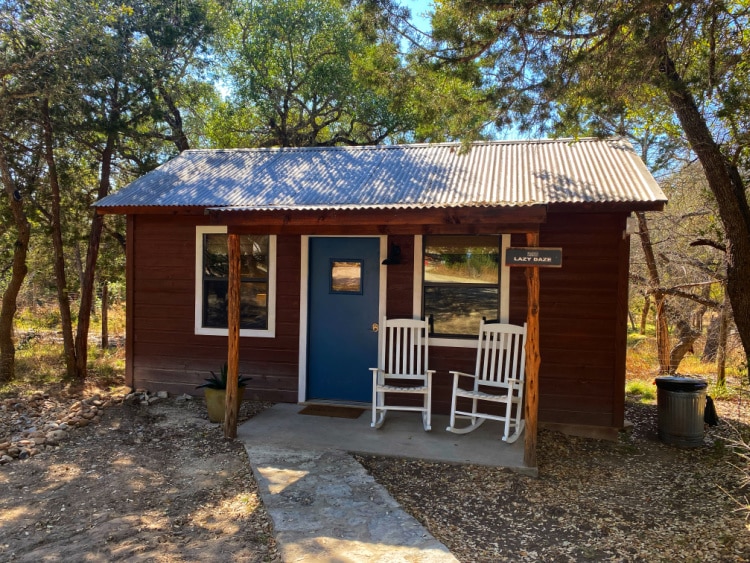 TS Texas Ranch 3232 Lazy Daze Cabin - Travel Squire